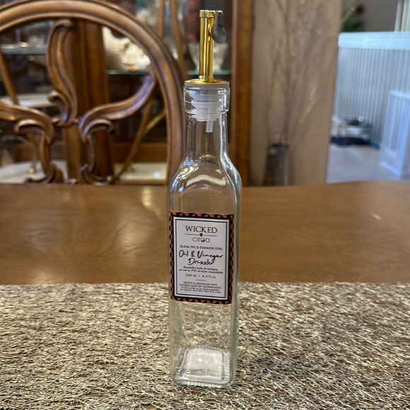 Holiday | Wicked Glass Pvc And Stainless Steel Oil And Vinegar Drizzler ...